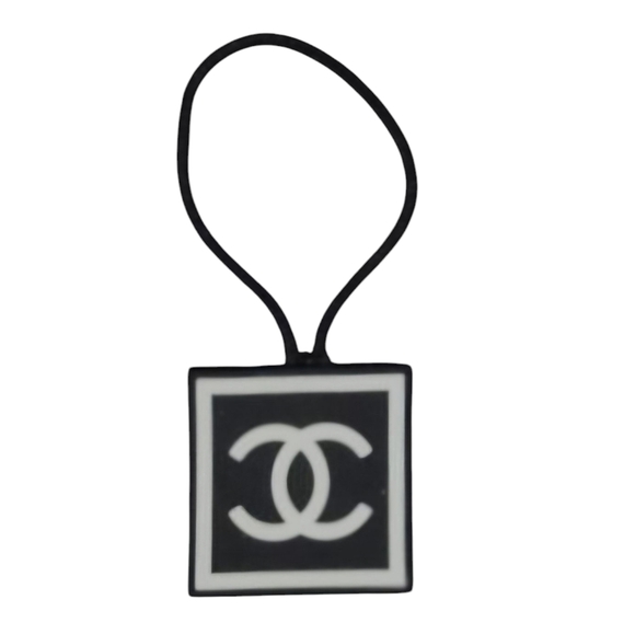 CHANEL | Other | Chanel Black White Contrast Logo Zipper Pull | Poshmark